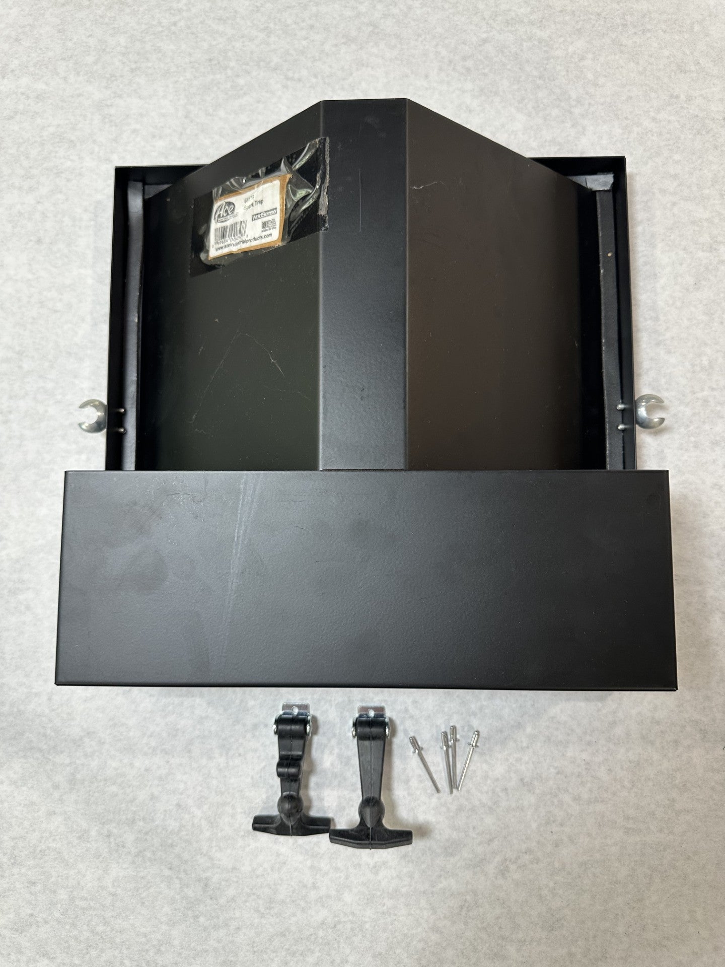 Ace Fume Extractor 65116 Spark Trap Spark End Cover – Energized Engines